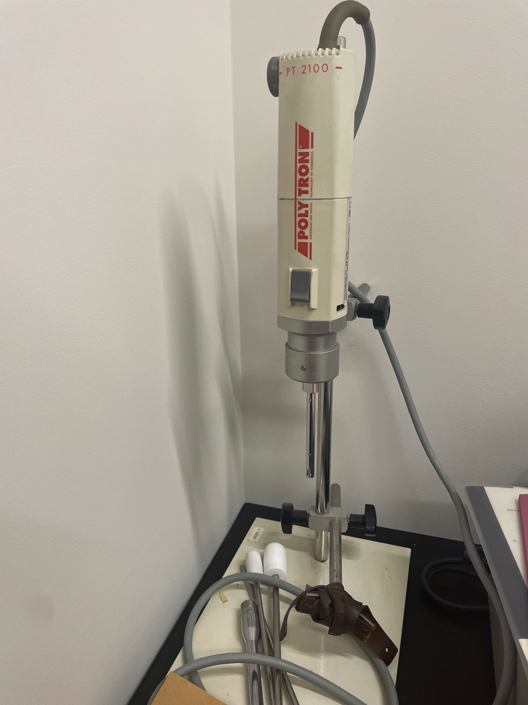 polytron | 北里大学 医学部 分子生物実験センター